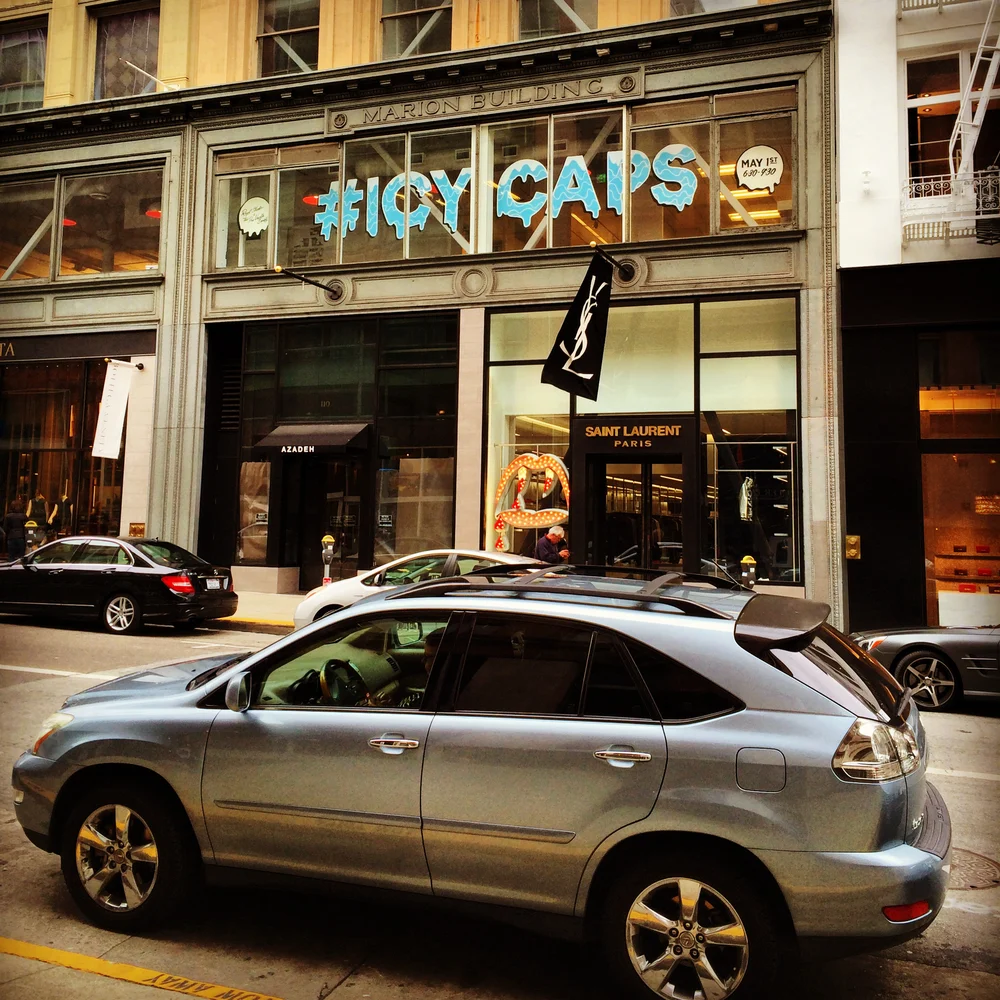 Book : ICY CAPS : Colt Bowden - Handover